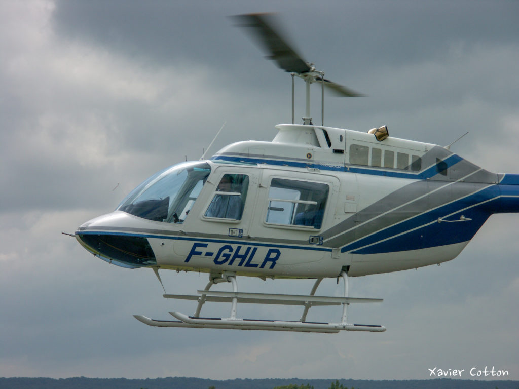 Bell 206 Jet Ranger - Passion pour l'aviation